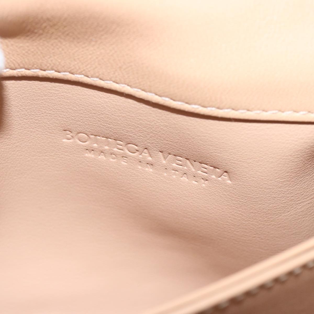BOTTEGA VENETA INTRECCIATO Shoulder Bag Leather Beige Auth BOTTEGA VENETA INTRECCIATO Shoulder Bag Leather Beige Auth